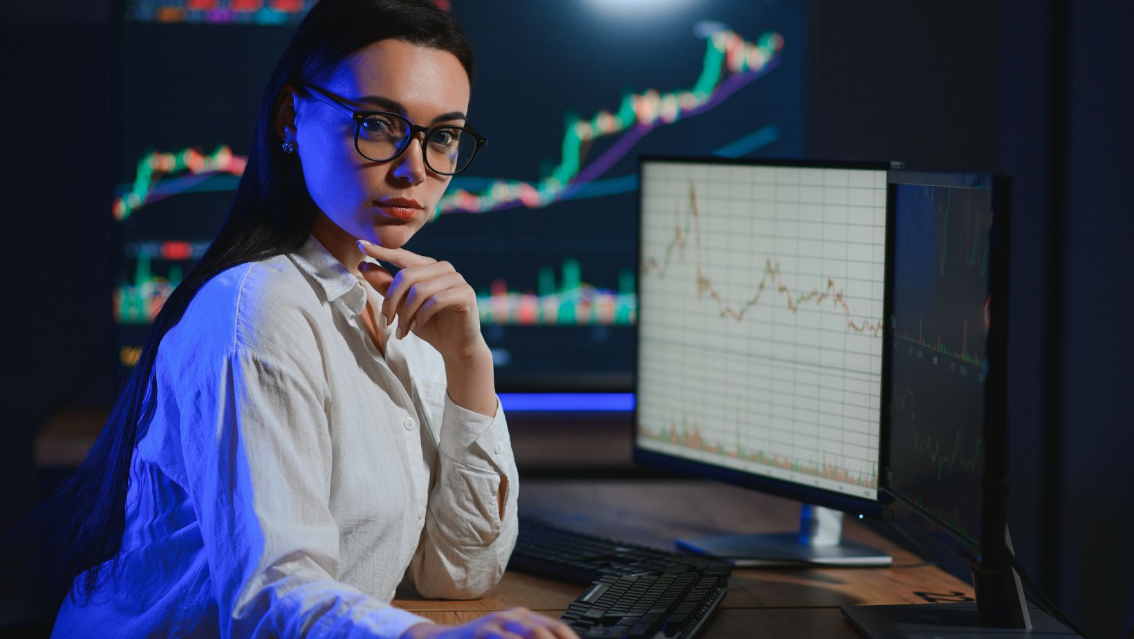 Crypto vs Traditional Digital Platforms: What’s the Real Difference for Users? - The Sounds Tour